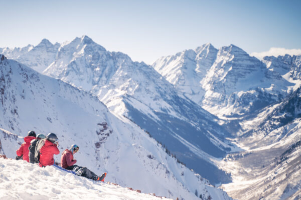 A Complete Guide to Aspen during Christmas - The Mountain Travelist
