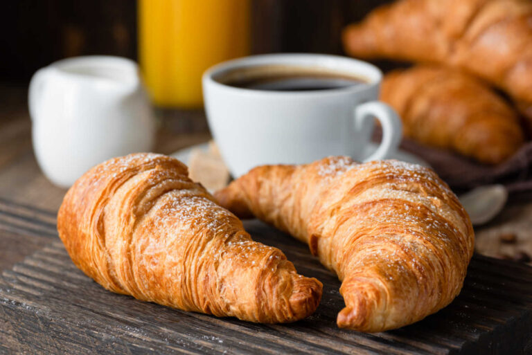 The Ultimate List of Coffee Shops in Aspen - The Mountain Travelist