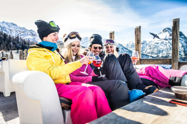 38 of the Best Bars in Aspen Snowmass - The Mountain Travelist