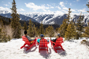 A Complete Guide to Aspen during Christmas - The Mountain Travelist